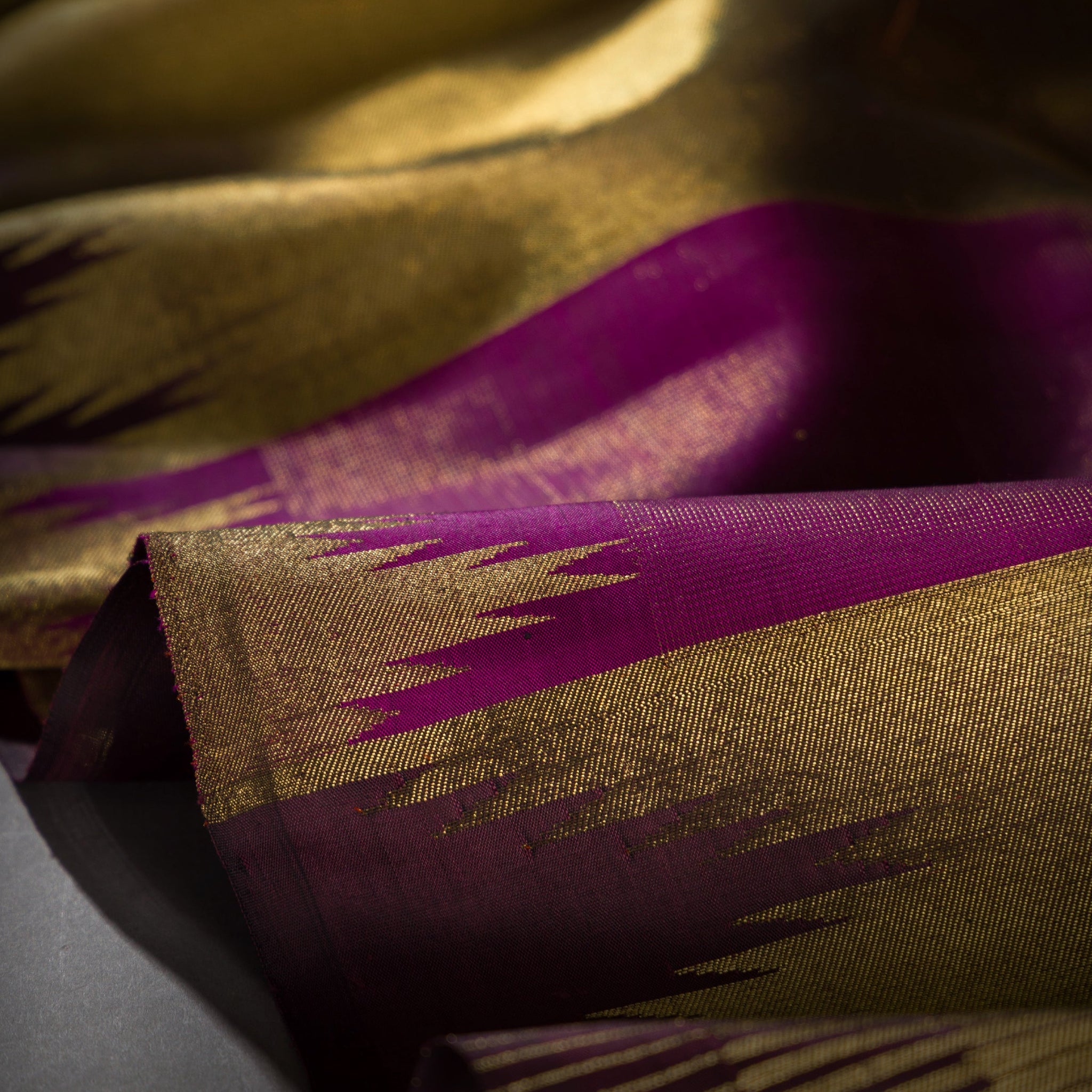Ettu Kol Weaves
